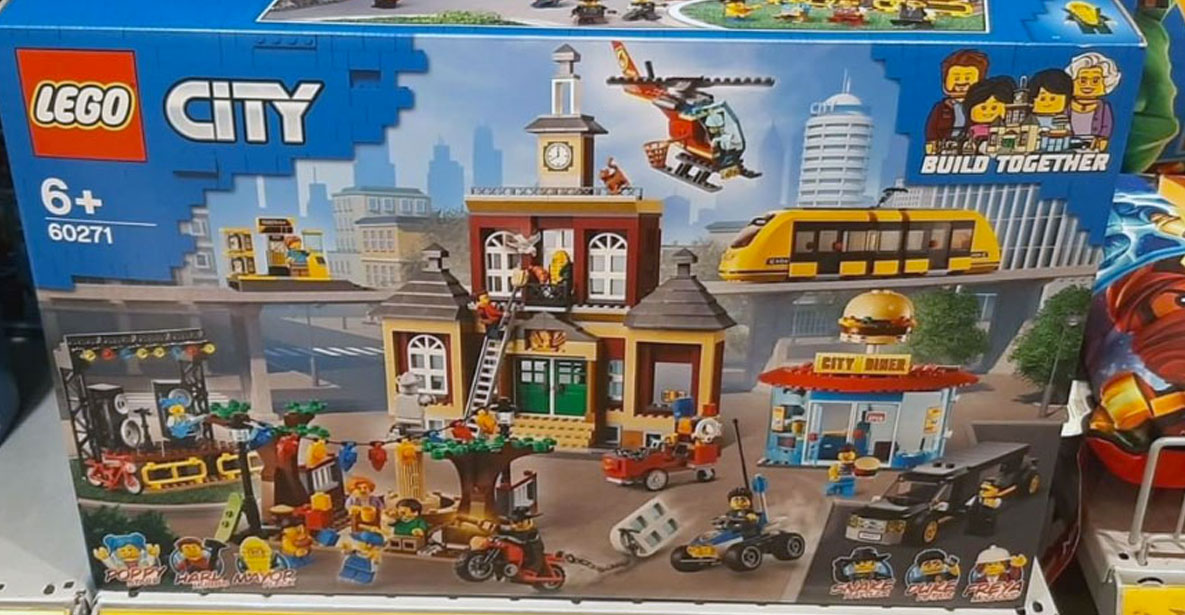 Brickfinder - LEGO City Main Square (60271) Found In The Wild!