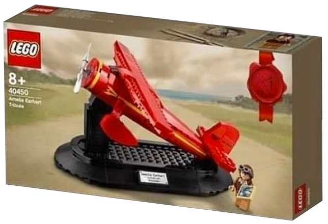 Brickfinder - LEGO Amelia Earhart Tribute (40450) First Look!